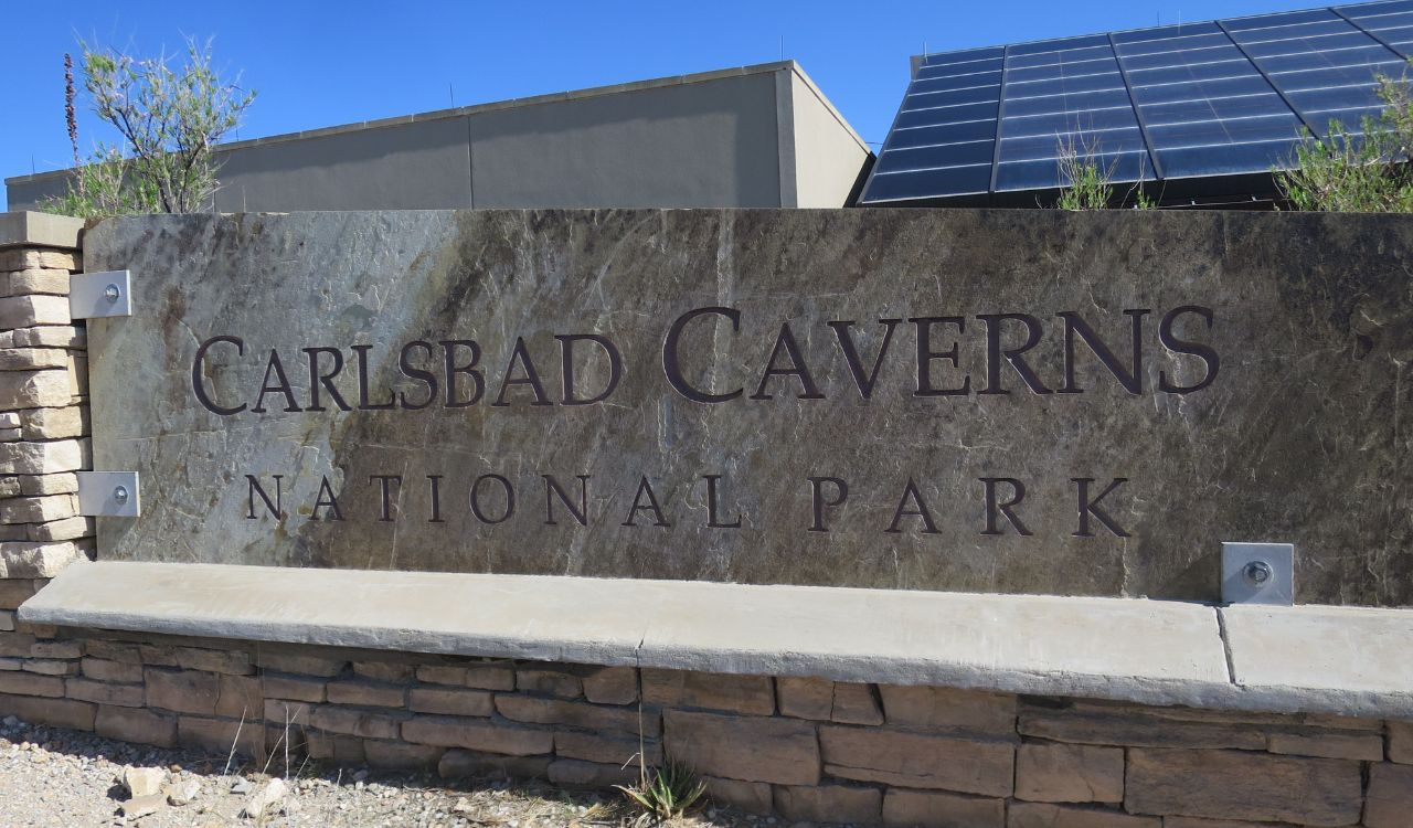 One-Day Guide to Carlsbad Caverns National Park in New Mexico – Her ...