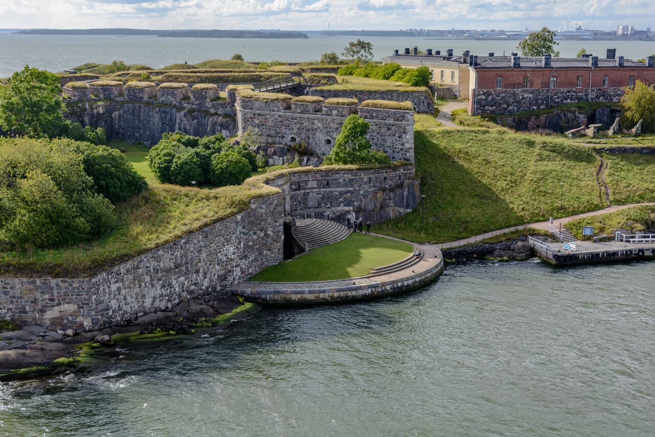 Ancient Forts And Castles To Visit Across America – Her Life Adventures