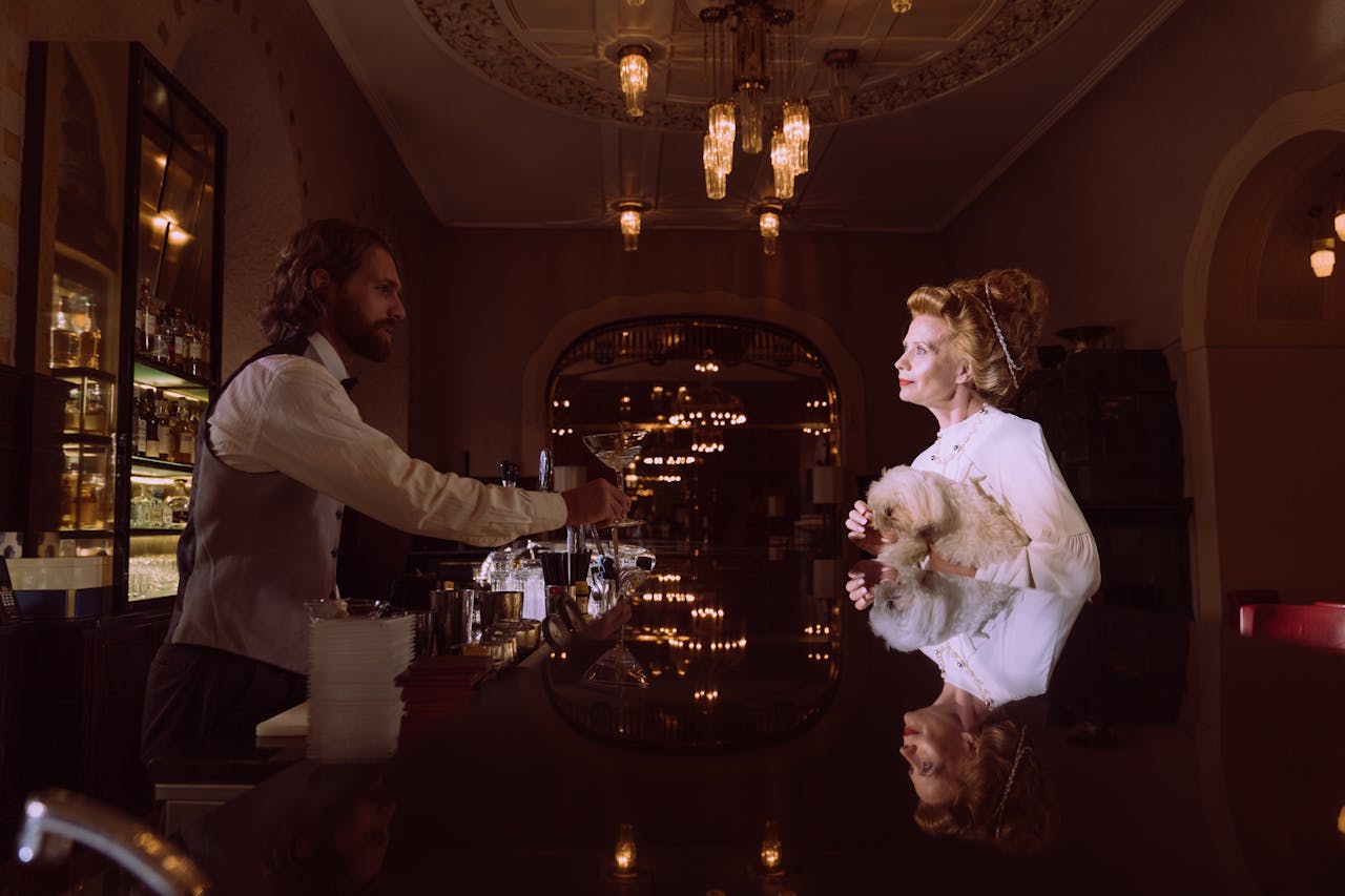 10 U.S. Cities Where Hotel Check-In Has Become a Hassle – Her Life ...