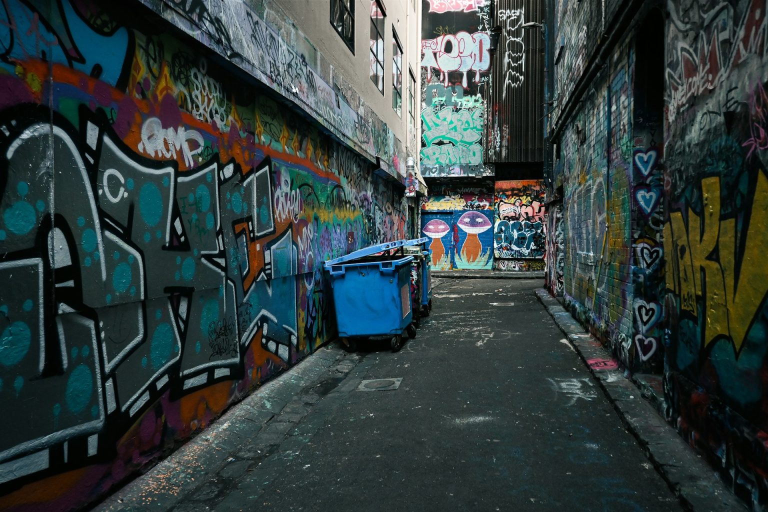 These 10 Street Art Alleys Globally Tagged With Graffiti Gangs – Her ...