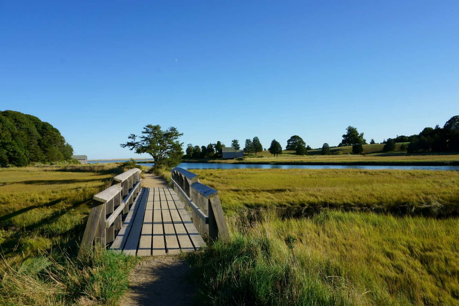 9 Places Where School Travel Saves Money – Her Life Adventures