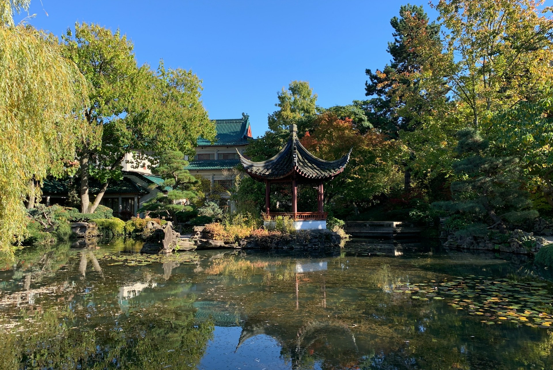 9 Places Where Back-to-School Travel Is More Practical – Her Life ...